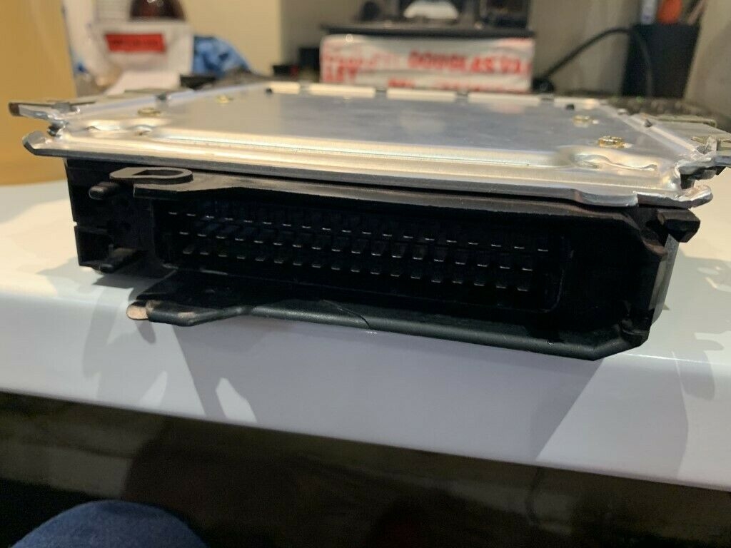 PORSCHE 944 2.5 16V ENGINE ECU 944 ENGINE ECU 1988 YEAR