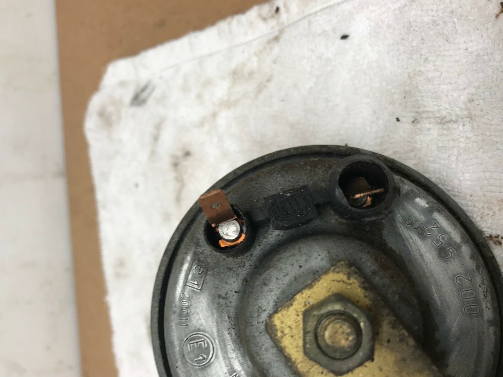 Porsche 911 993 964 96463711700 2 Door Cabriolet Horn EAS1001