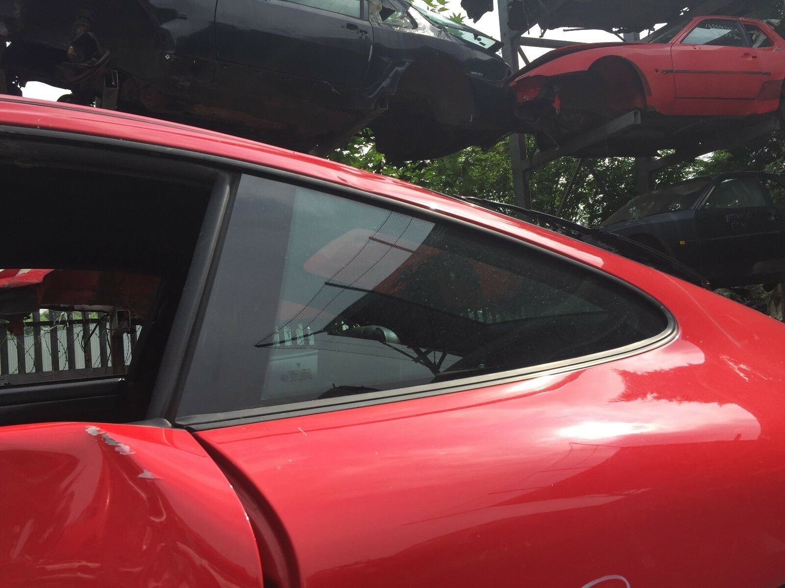 Porsche 911 996 COUPE REAR QUARTER LIGHT GLASS 911 996 N/S WINDOW GLASS ...