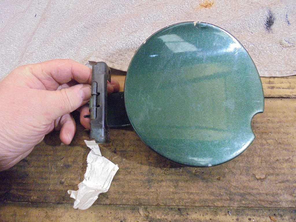 ASTON MARTIN DB7 i6 COUPE FUEL FILLER FLAP DB7 VANTAGE FUEL FLAP ...
