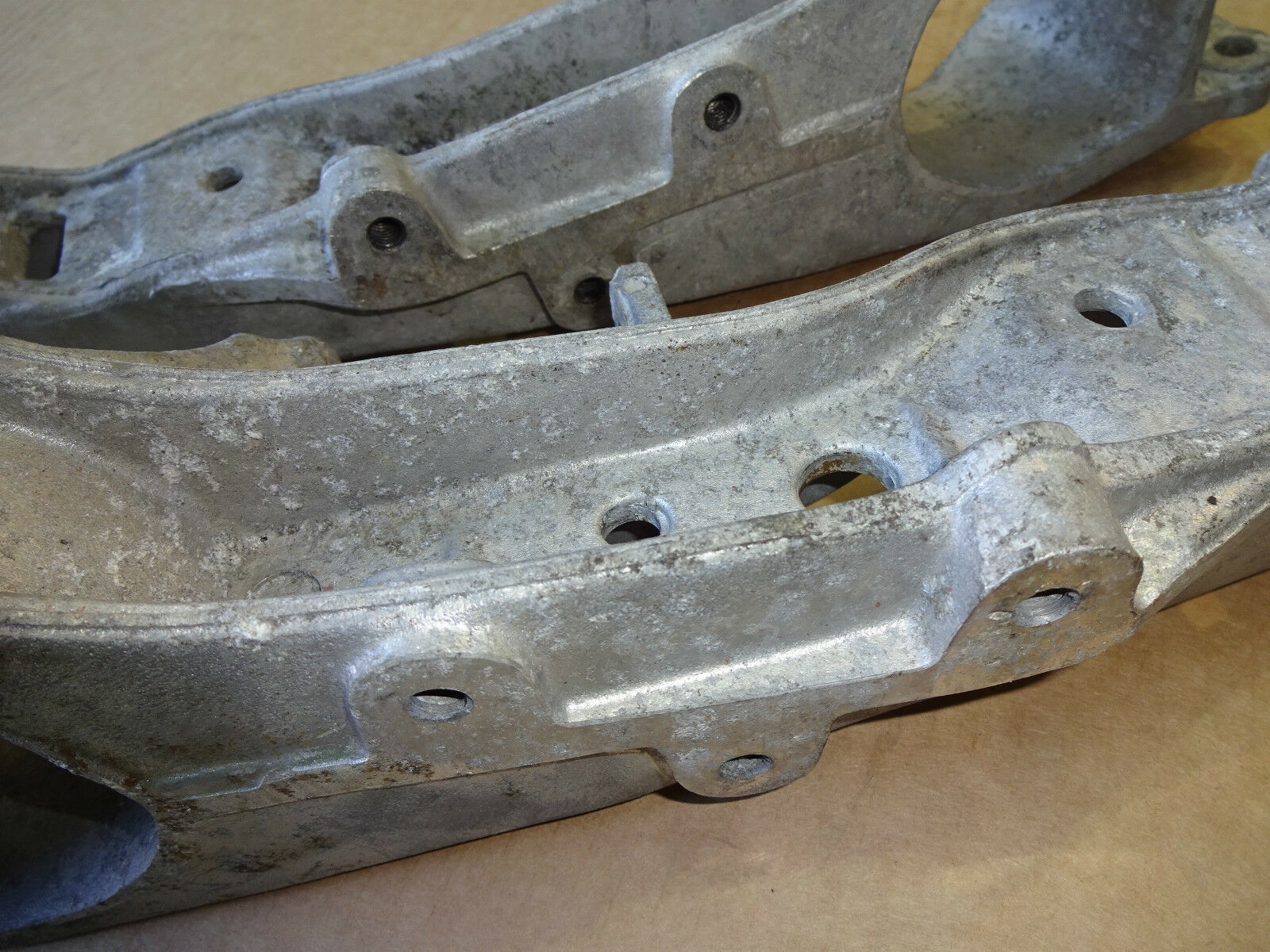 PORSCHE 964 FRONT SUSPENSION MOUNTS PORSCHE 964 LOWER WISHBONE MOUNTS C5