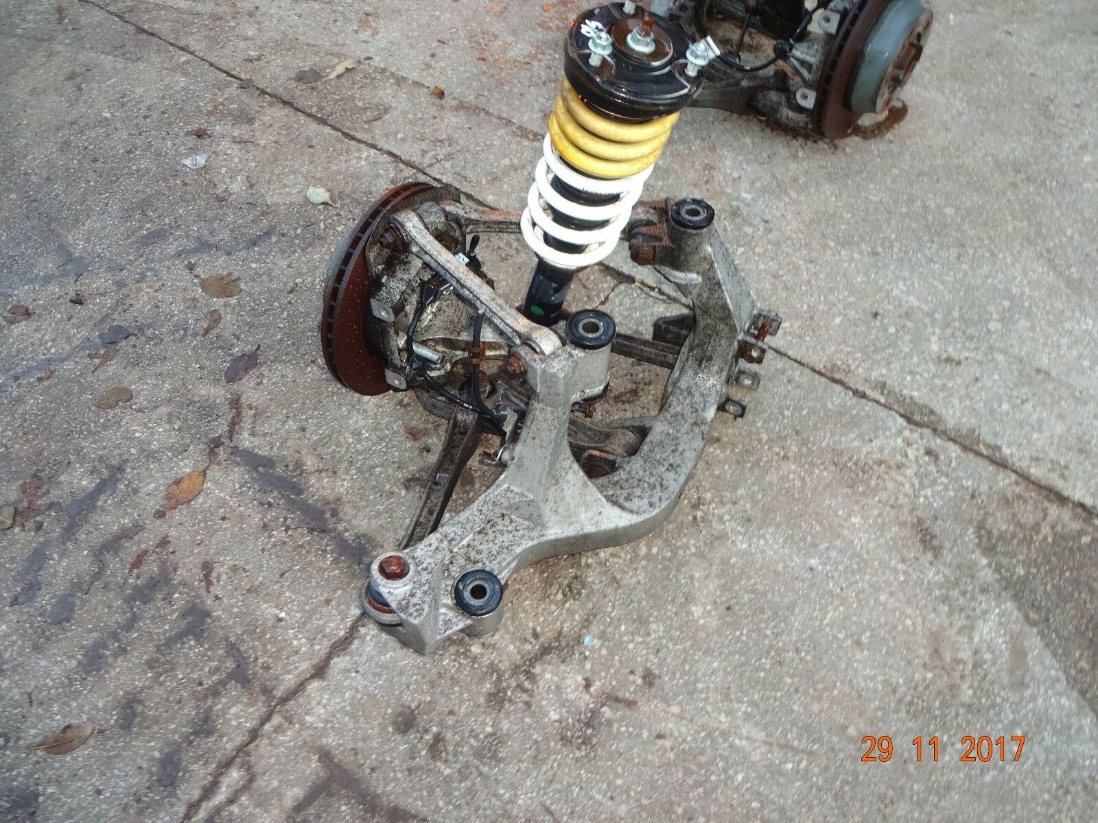 PORSCHE 996 C4 REAR O/S SUSPENSION 996 C4 DRIVERS SIDE REAR CORNER ...