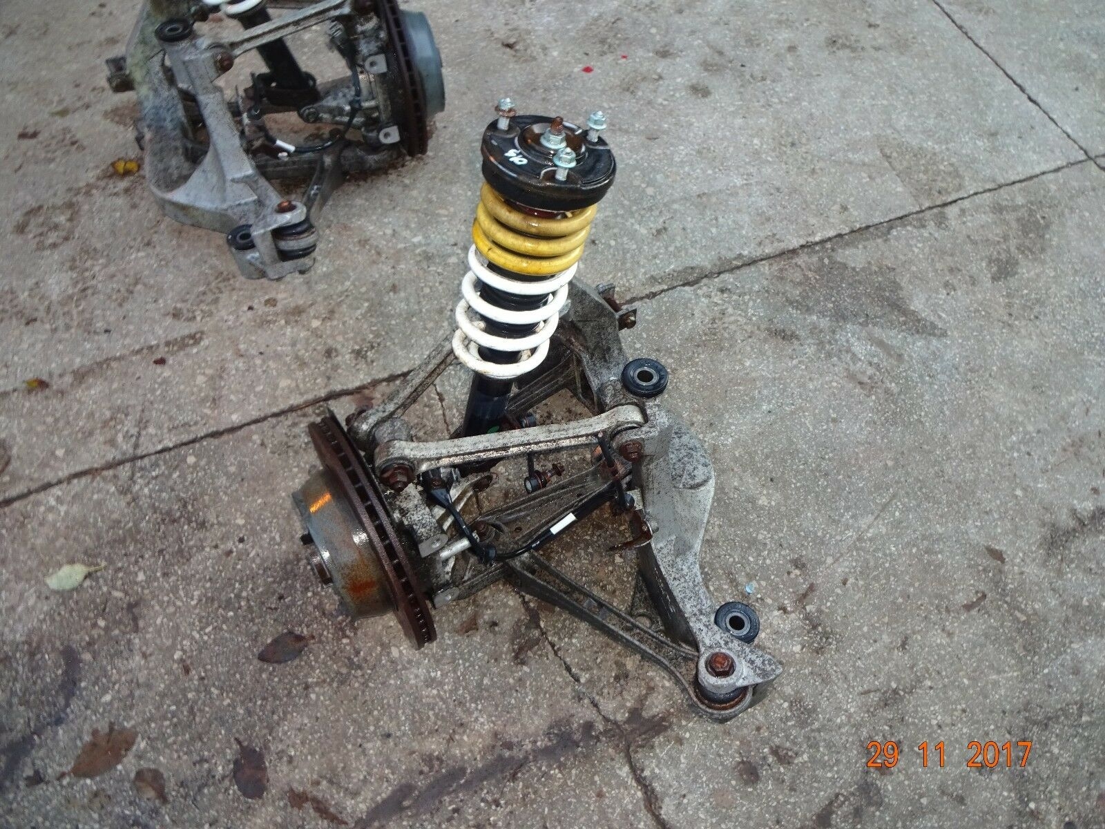 PORSCHE 996 C4 REAR O/S SUSPENSION 996 C4 DRIVERS SIDE REAR CORNER ...