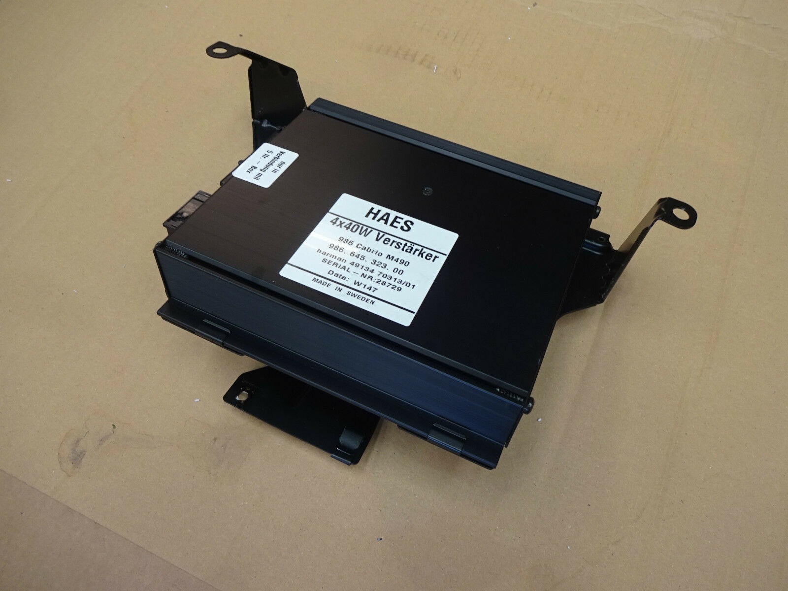 PORSCHE BOXSTER AMPLIFIER PORSCHE 986 BOXSTER STEREO AMPLIFIER R002PZR