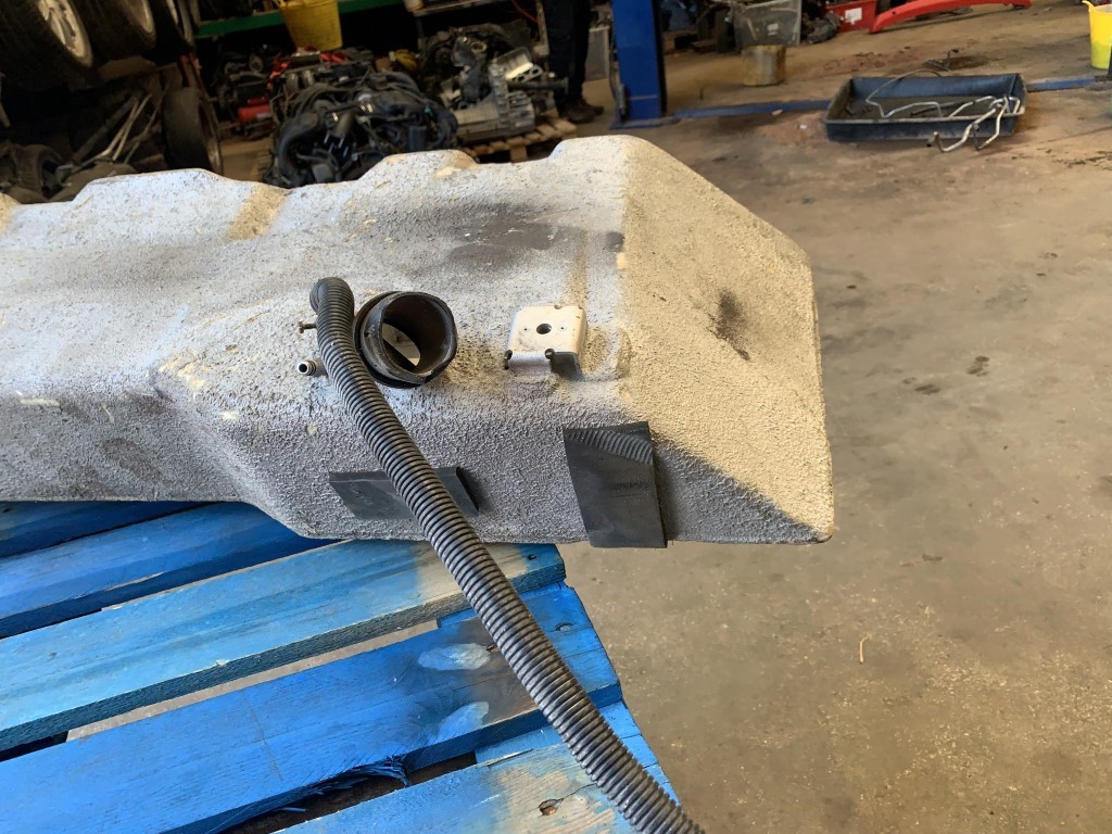 FERRARI 355 FUEL TANK F355 PETROL TANK FERRARI FUEL TANK