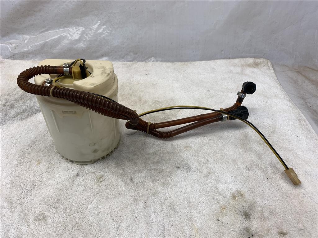 PORSCHE 986 BOXSTER 2.7 FUEL PUMP WITH SWIRL POT 99662010200