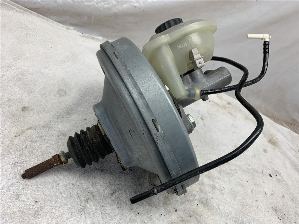 Porsche Boxster (986) Brake Servo & Master Cylinder 99635502540