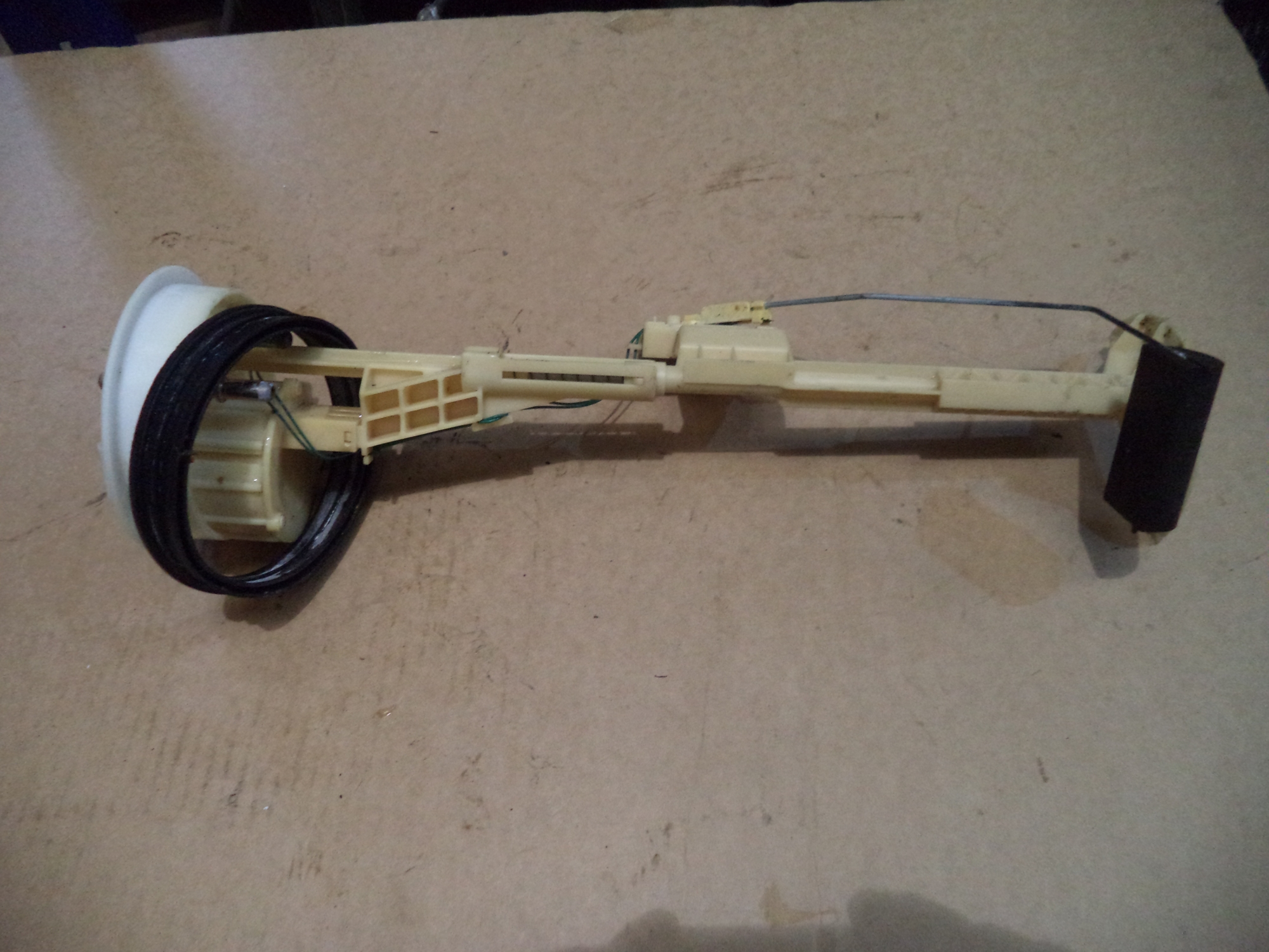 PORSCHE 996 FUEL LEVEL SENDER UNIT W966PCH 99662080800