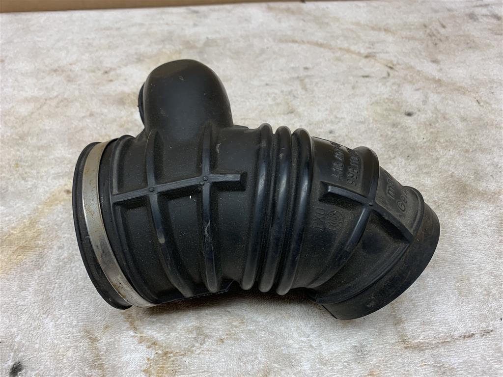 1999 Porsche 996 911 3.4 Rubber Intake boot Air Intake 99611022157