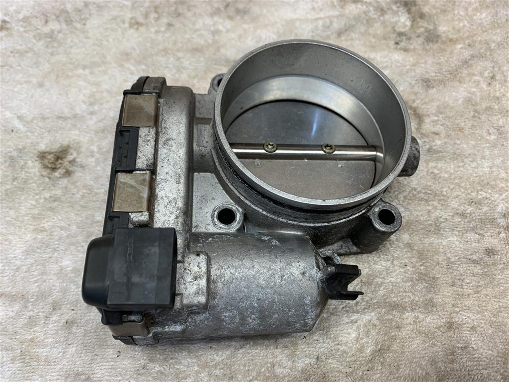 Porsche 996 Throttle Body Porsche Carrera 80 mm Throttle Body P/n ...