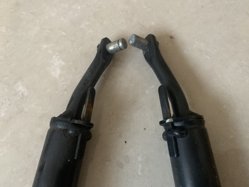 PORSCHE BOXSTER ROOF PUSH RODS COVH 05 ROOF PUSH ROD