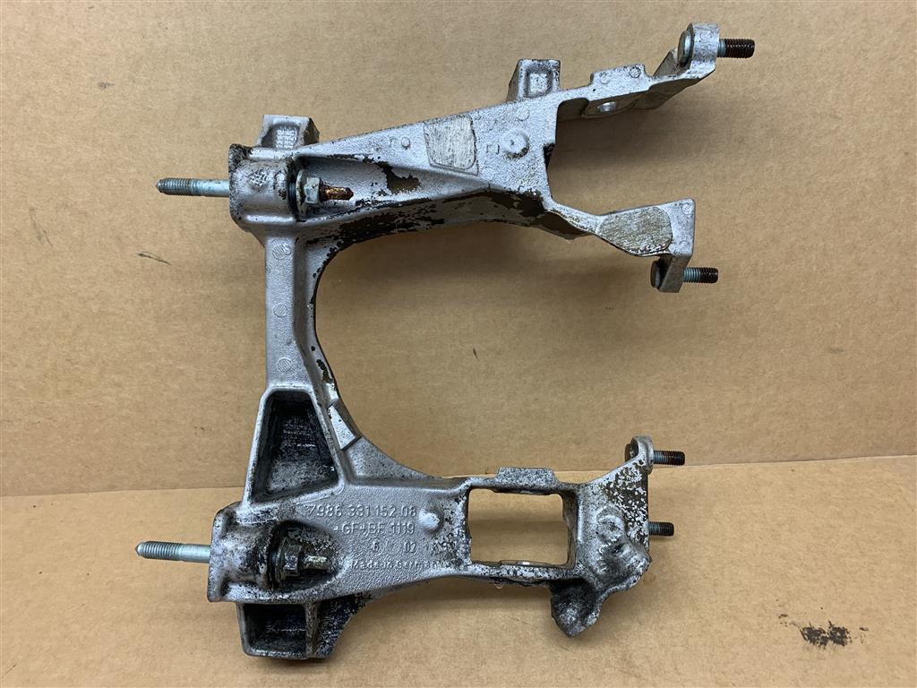 Porsche Boxster 986 Right Rear Suspension Subframe Frame Mount 98633115208