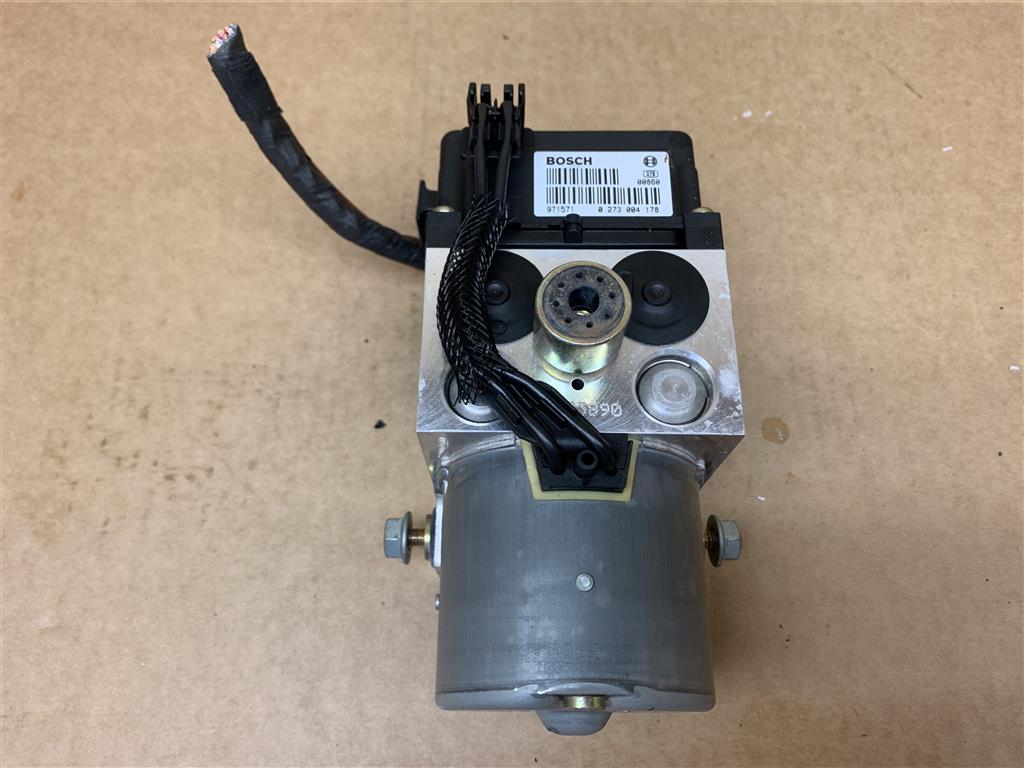 PORSCHE BOXSTER 986 ABS PUMP PORSCHE 996 ABS BLOCK 99635575504 PLUG ...