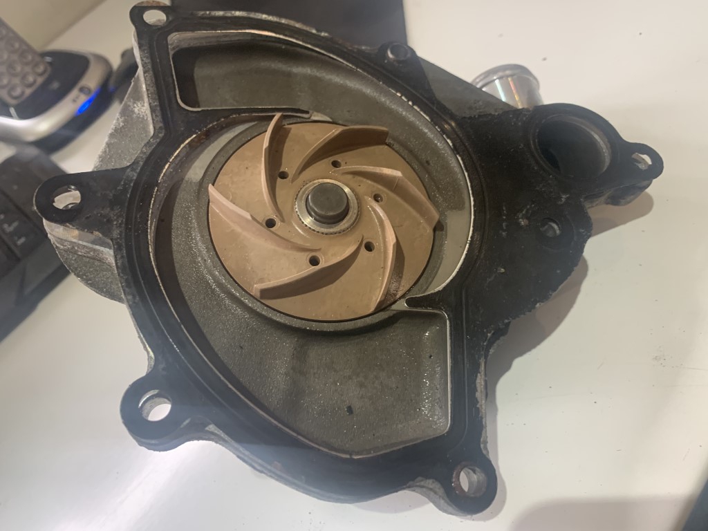 Porsche Boxster 987 2.7 Litre Water Pump P/n 997 106 011 02 10.09.20 ...