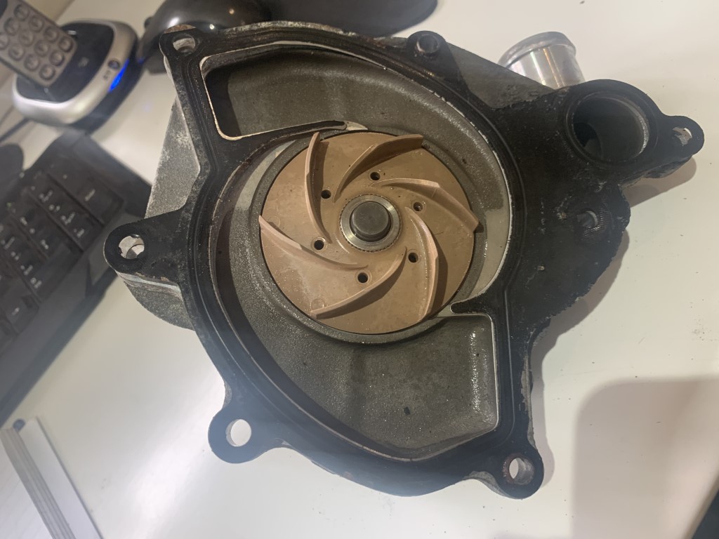 Porsche Boxster 987 2.7 Litre Water Pump P/n 997 106 011 02 10.09.20 ...