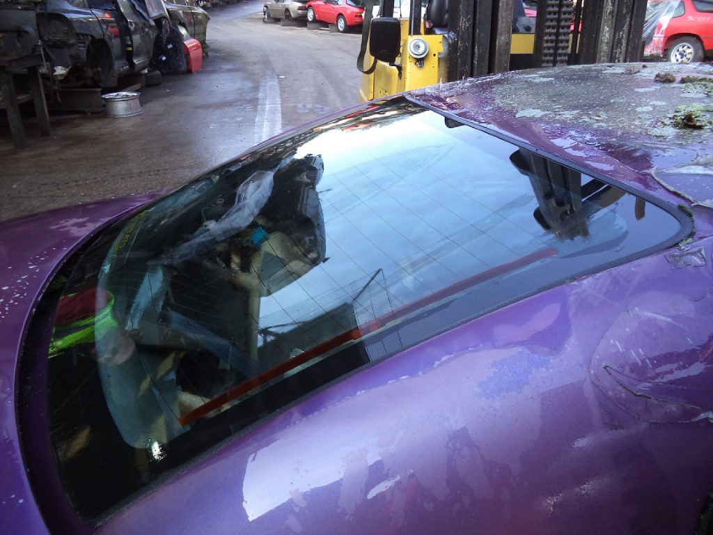 TVR CERBERA HEATED REAR SCREEN MT CERBERA REAR SCREEN