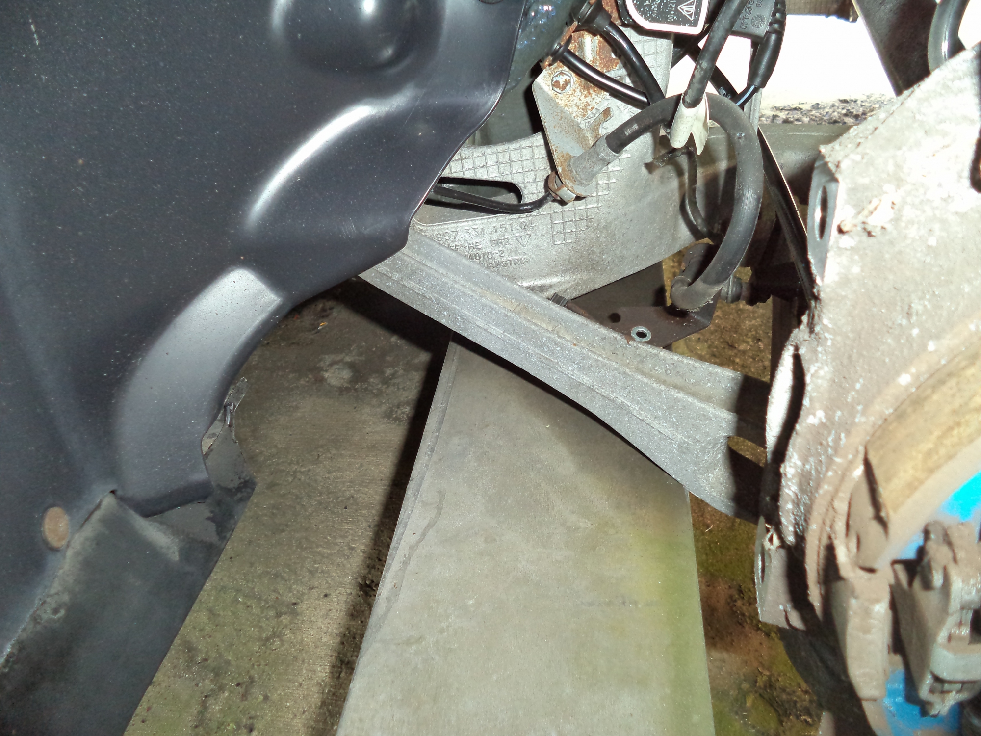 PORSCHE 997 3.8 CARRERA S N/S REAR FORK ARM / CONTROL ARM.99733104301 ...