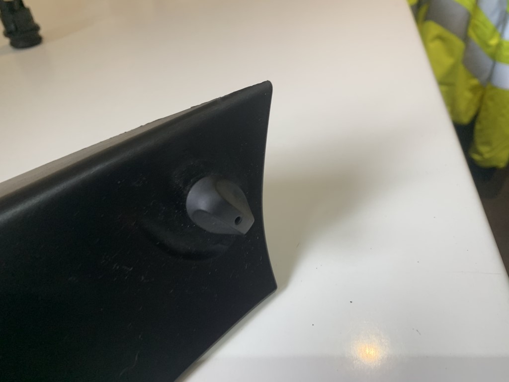 Porsche Cayman 987 LEFT REAR COMPARTMENT TRIM COVER 987.551.651.01 ...