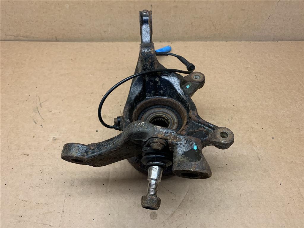 BMW X5 Front Upright BMW X5 Front Hub E53 Front Right Side Upright ...