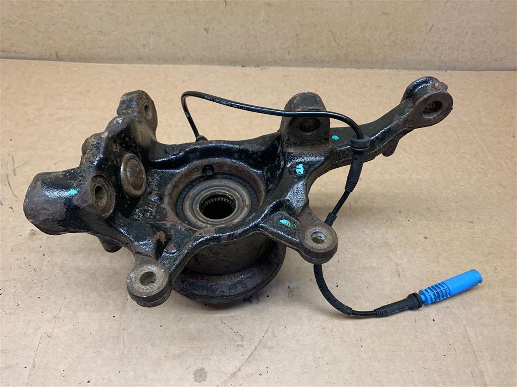 BMW X5 Front Upright BMW X5 Front Hub E53 Front Right Side Upright ...