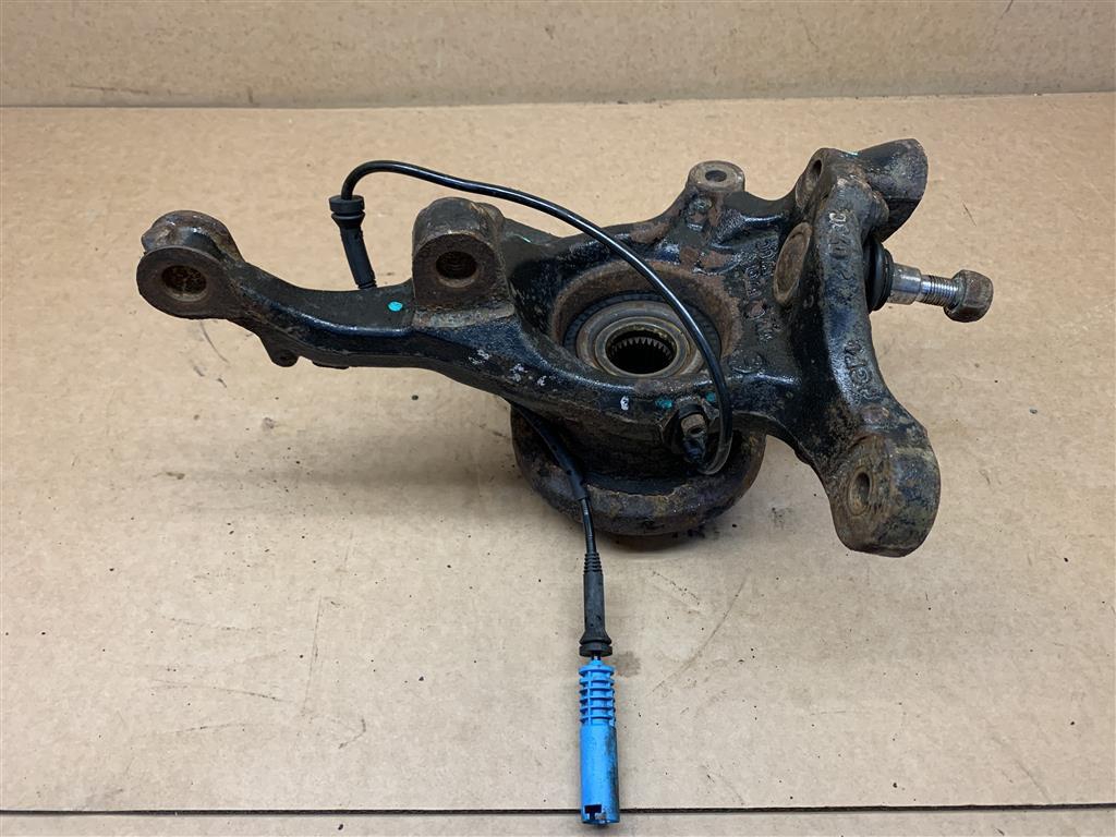 BMW X5 Front Upright BMW X5 Front Hub E53 Front Right Side Upright ...