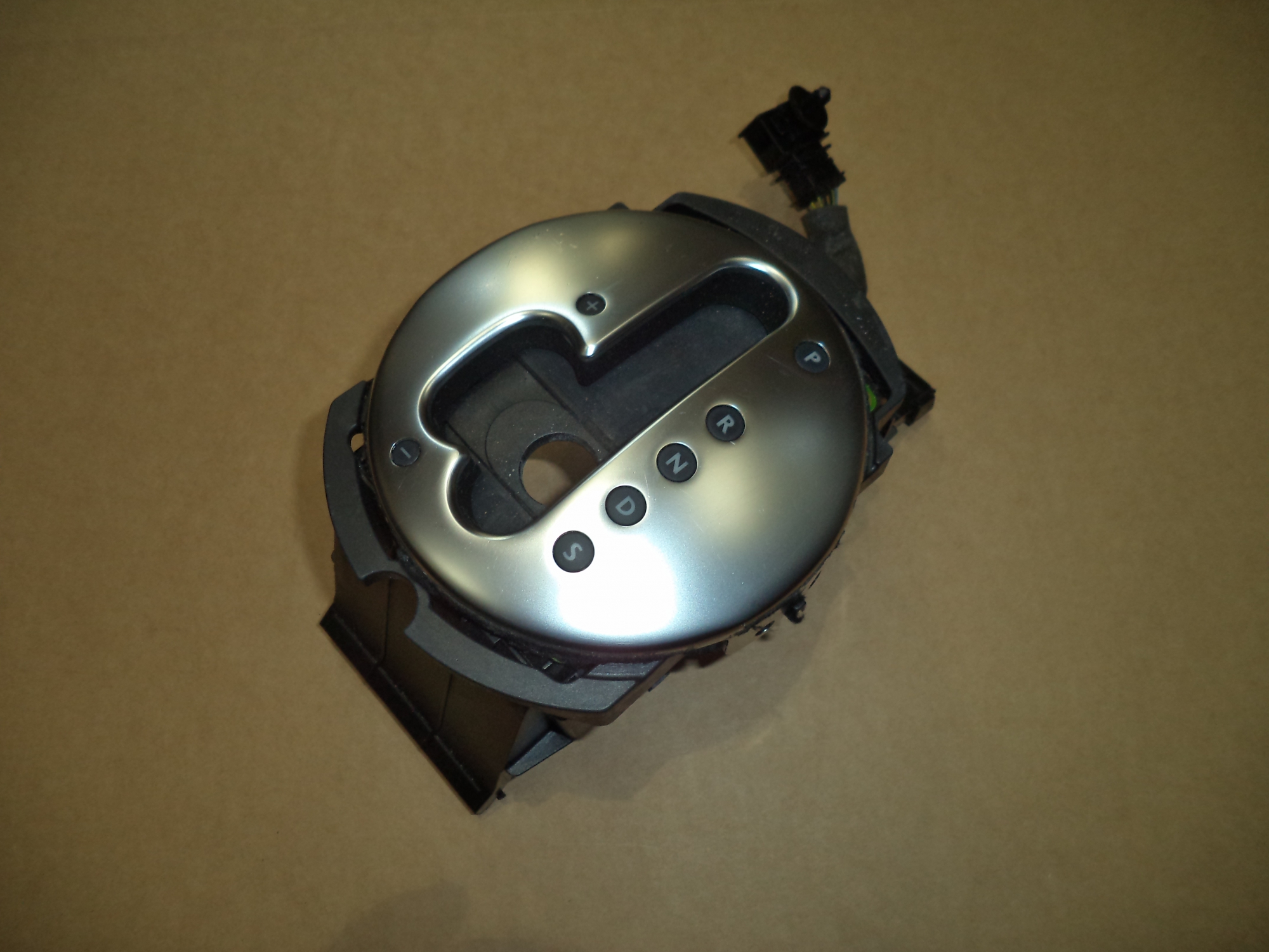 BENTLEY CONTINENTAL GT GEAR SELECTOR SURROUND 3W2713111F V10JTG