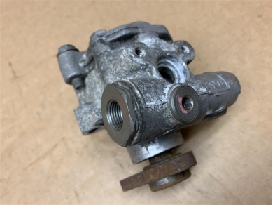 Power Steering Pumps & Parts | Douglas Valley