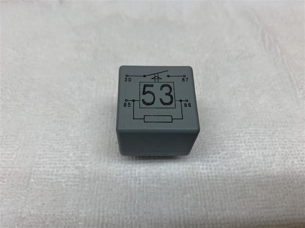Relay 53 Porsche Relay 53 Audi Relay 53 VW Relay 53 141951253B