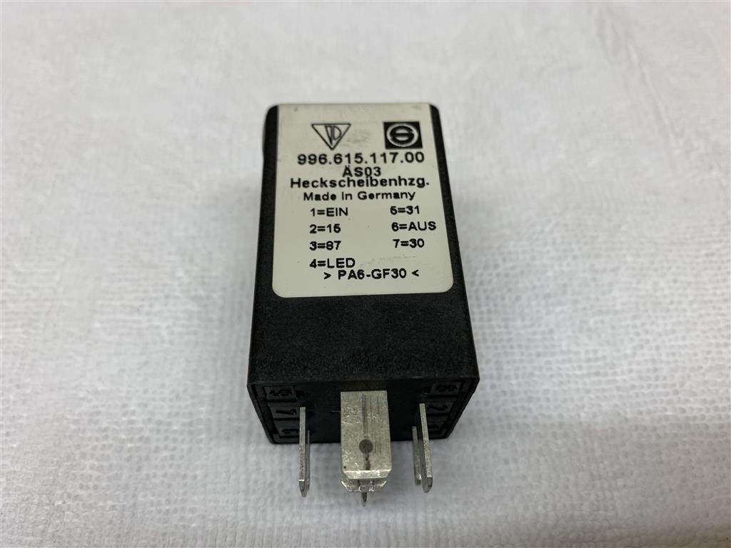 Porsche 996 986 Boxster Heated Rear Screen Relay 99661511700