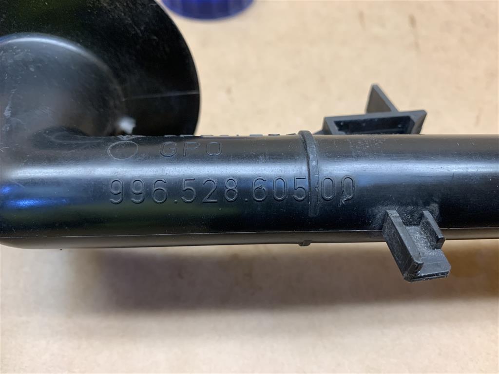 Porsche Boxster 986 Screen Washer Fill Neck Pipe 99652860500 Blue Screw ...