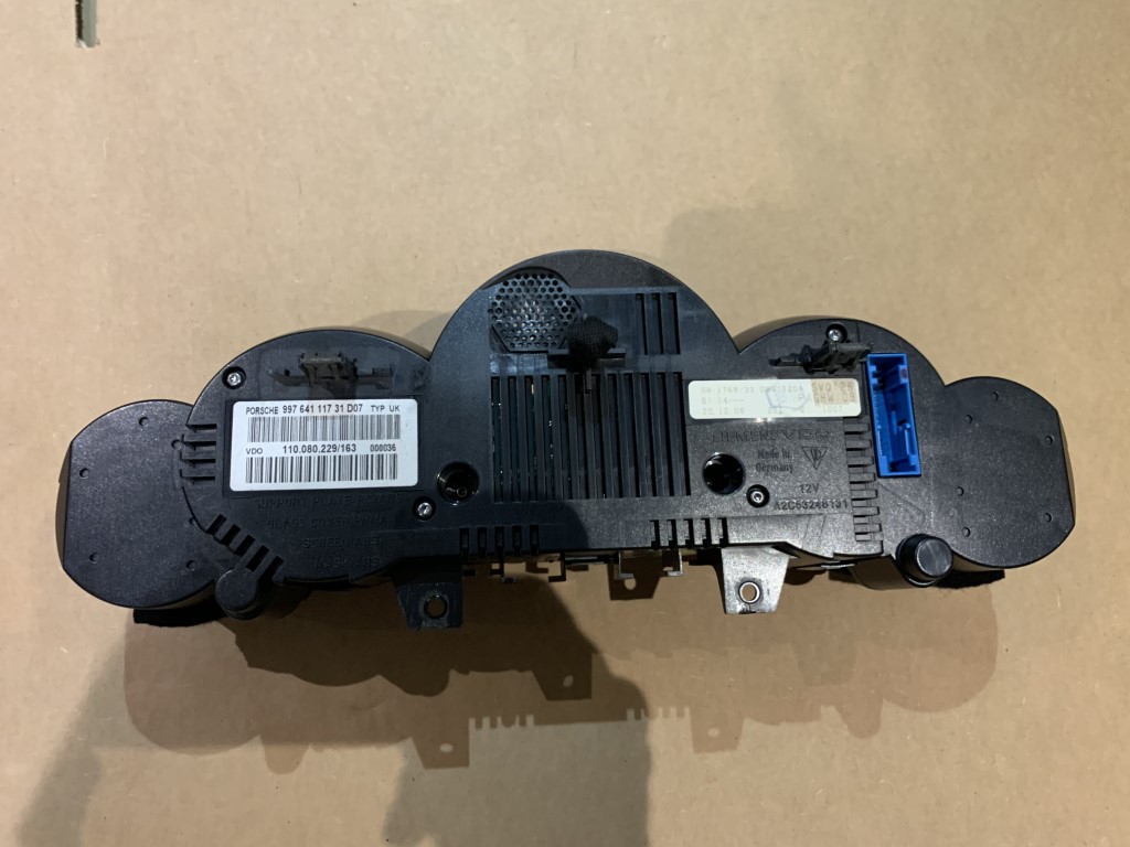 PORSCHE 997 SPEEDO 99764111731 997.641.117.31 D07 SPEEDO