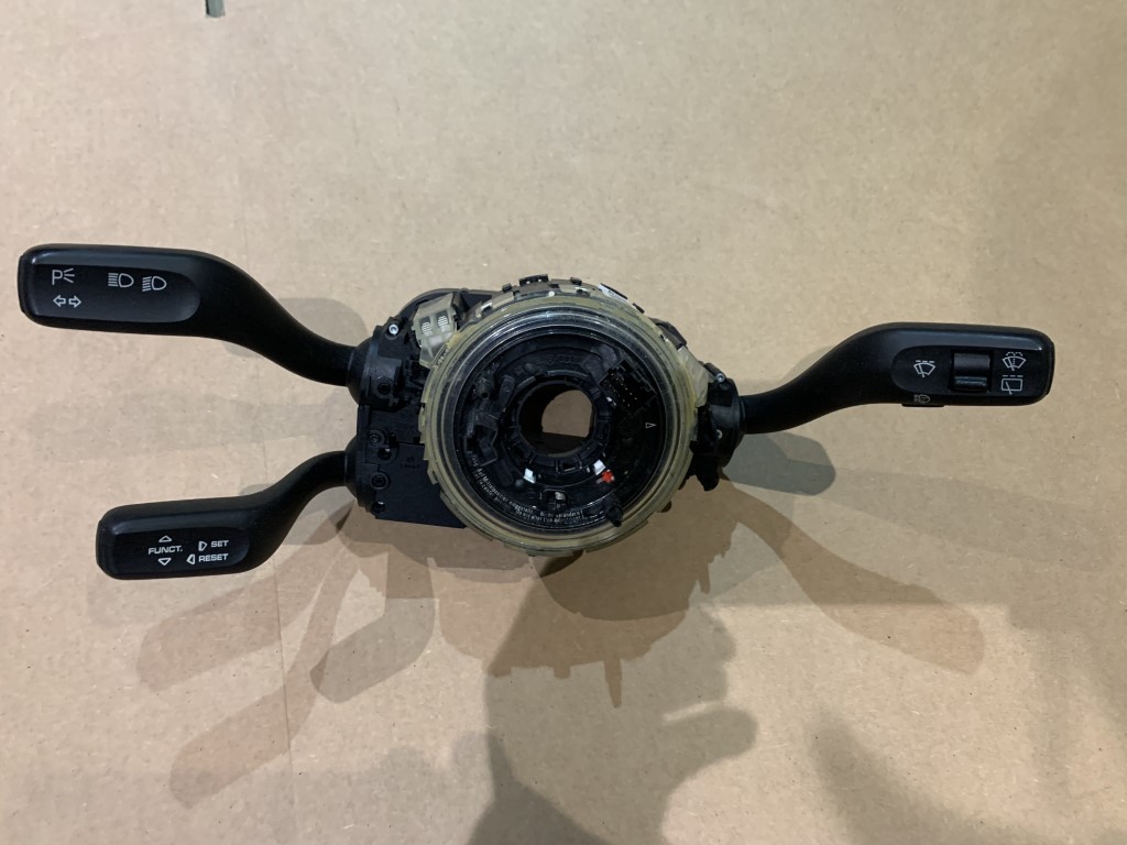 PORSCHE 997 COLUMN STALKS R21 CCY INTERIOR PARTS