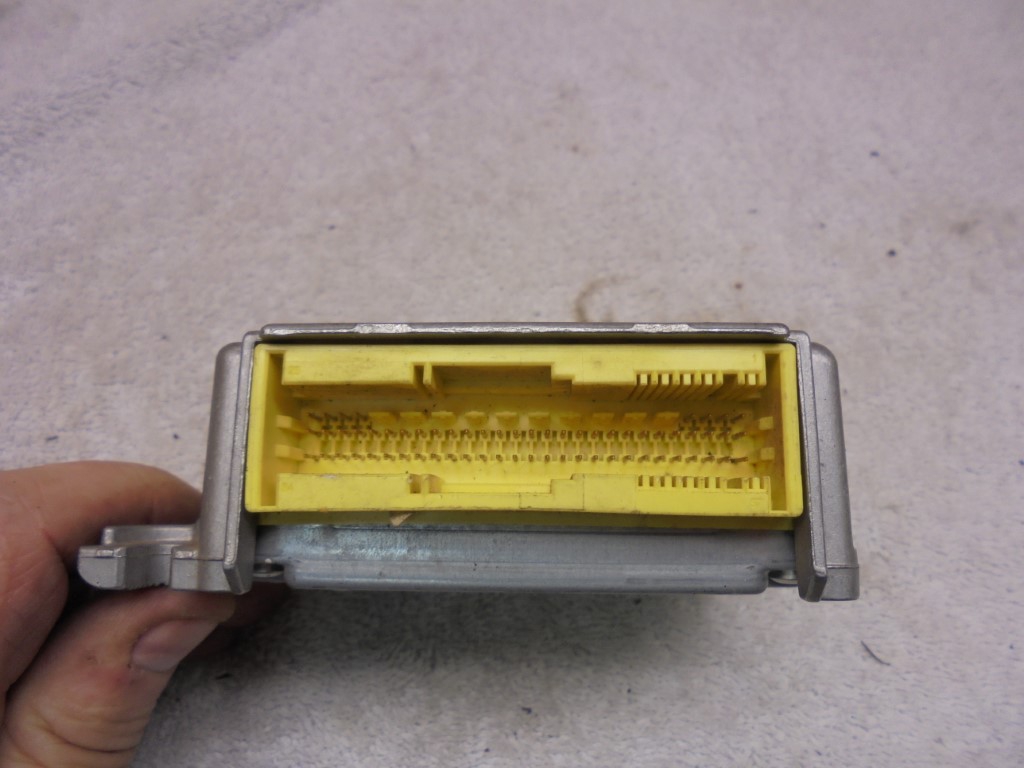 Porsche Cayenne S Air Bag Sensor ECU Porsche Cayenne S 955 Airbag ECU ...