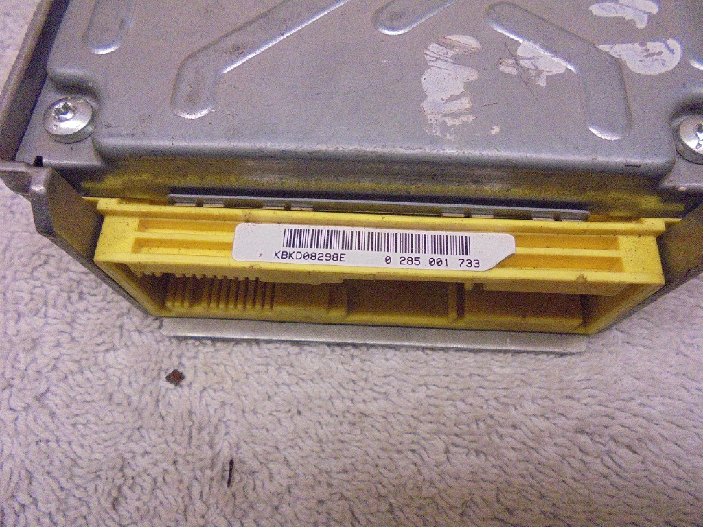 Porsche Cayenne S Air Bag Sensor ECU Porsche Cayenne S 955 Airbag ECU ...