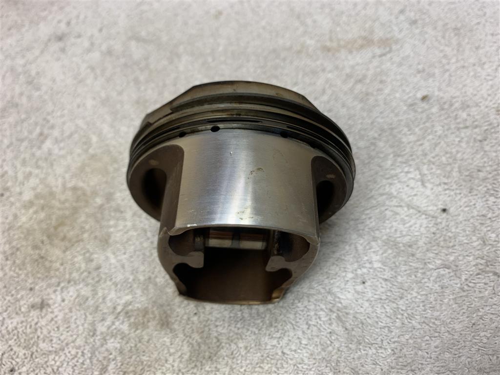 Ferrari 355 Piston Ferrari F355 Piston MAHLE Piston F355 One of Two ...