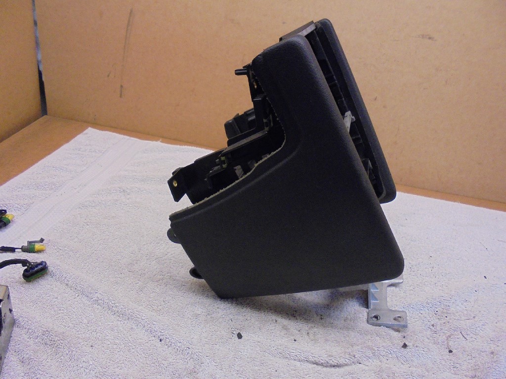 Porsche 987 / 997 Dash Centre Lower Console in Black GV07VAD 987 Cayman ...