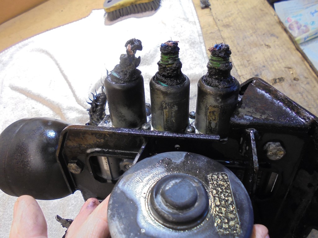 Ferrari 430 F1 Selespeed Components F430 F1 Scuderia Gear Selector ...