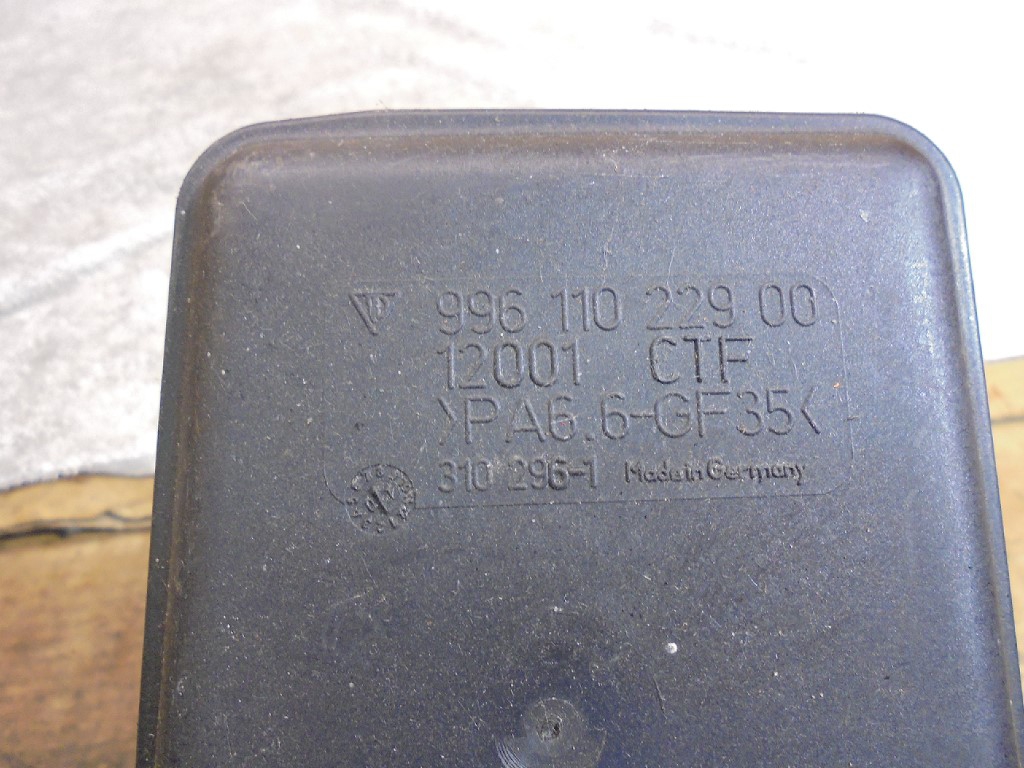 Porsche 986 Boxster 2.5L Air Intake Pipe 99611022701 986/996 2.5L Air ...