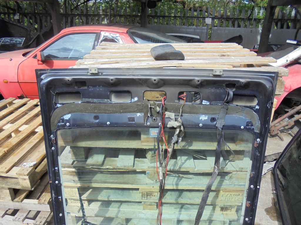 Porsche 928 Tailgate Glass Porsche 928 S2 Rear Hatch Glass Window 928 ...