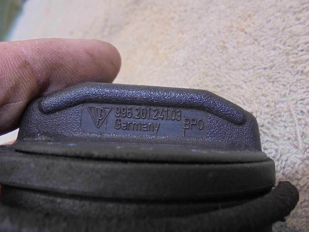 Porsche 986 Boxster Fuel Cap 99620124103 S6UBC Boxster Fuel Cap ...