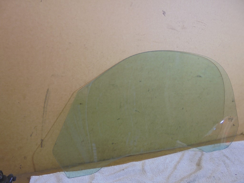 Porsche 986 Boxster Right Side Door Window Drop Glass S6UBC Boxster ...