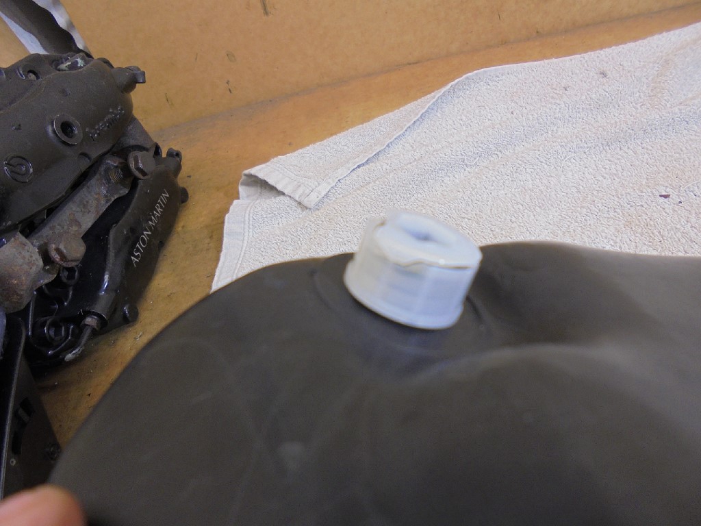 Porsche 964 C2 Cabriolet Tiptronic Windscreen Washer Bottle 96452807301 ...