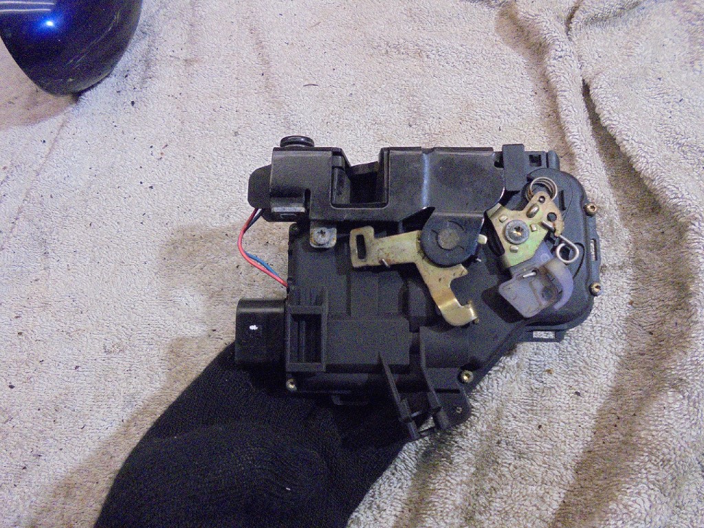 Porsche 986 Boxster Left Door Lock Mechanism 9 Pin T808VVW 986 N/S Door ...