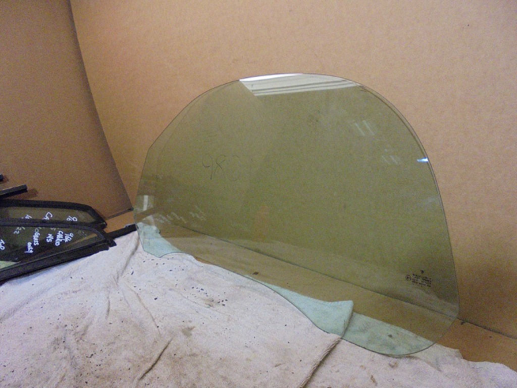 Porsche 986 Boxster Left Side Door Window Glass T808VVW 986 N/S Door ...