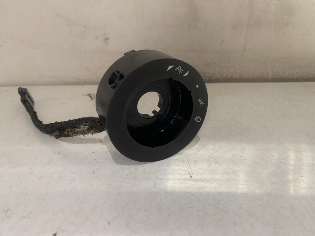 PORSCHE 996 HEADLIGHT SWITCH SURROUND 99661363201 JJ