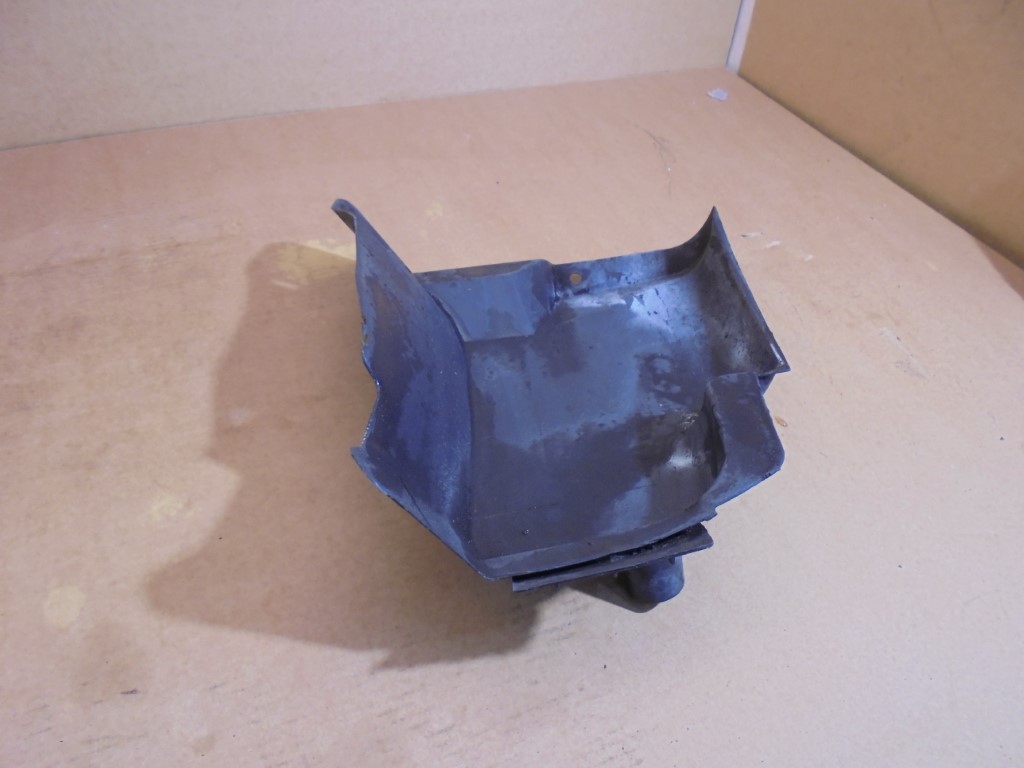 Porsche 986 Boxster Right Rear Arch Splash Guard 98650457401 GN04GVW ...