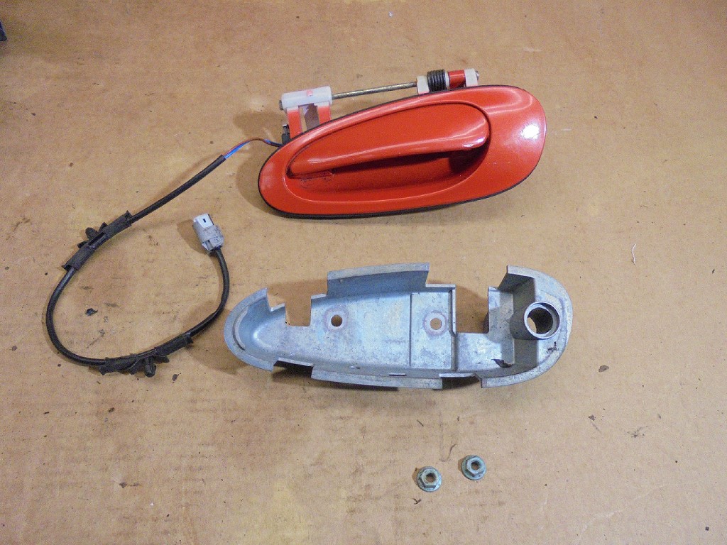 Porsche 986 Boxster Left Side Outer Door Handle 99653706106 in 1A9 ...