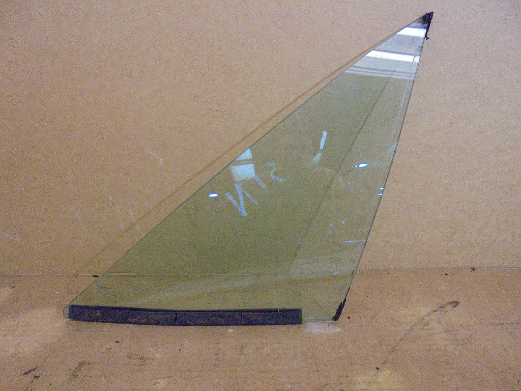 Porsche 944 Cabriolet Left Side Front Quarter Glass With Green Tint 944 ...