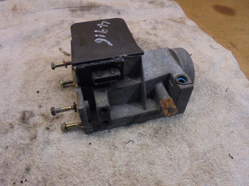 Porsche 944 Air Flow Meter AFM MAF 0280202028 944 AFM MAF 0280202028 ...