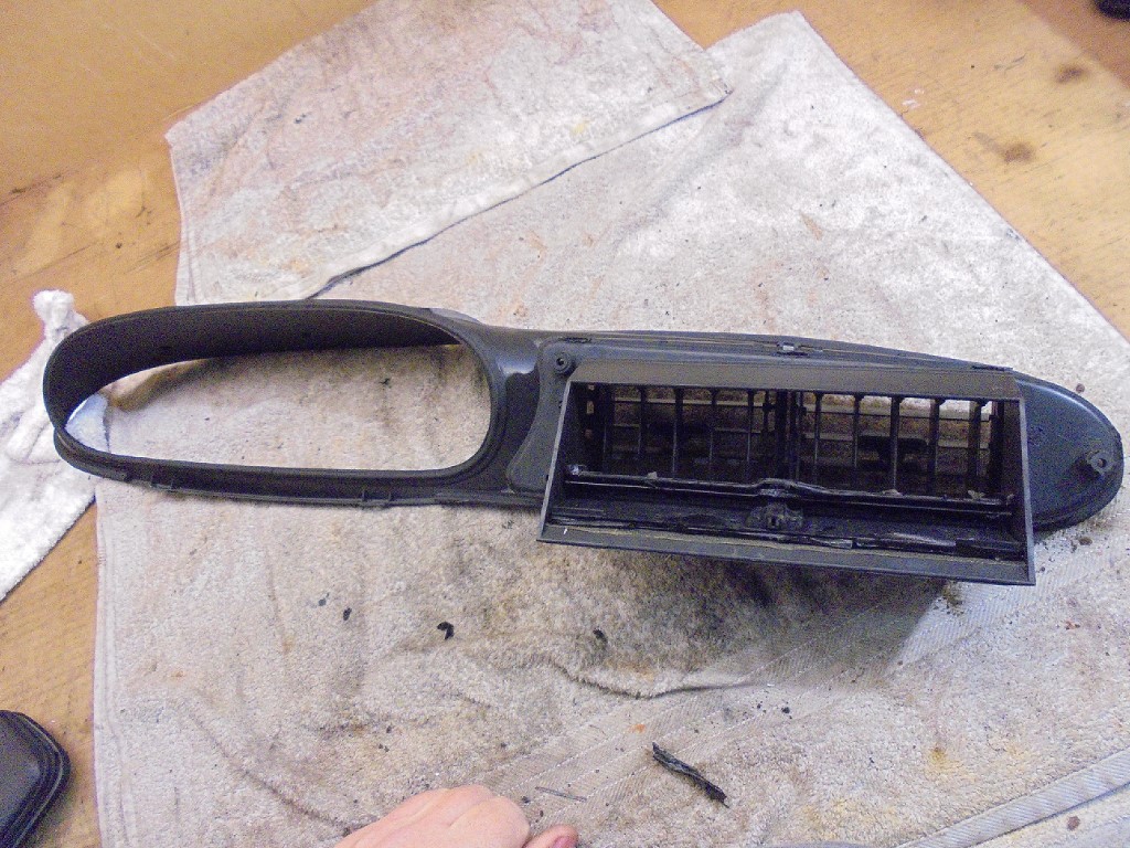 Porsche RHD 944 S2 Dash Trim and Centre Vents 94555202300 944 S2 Dash ...